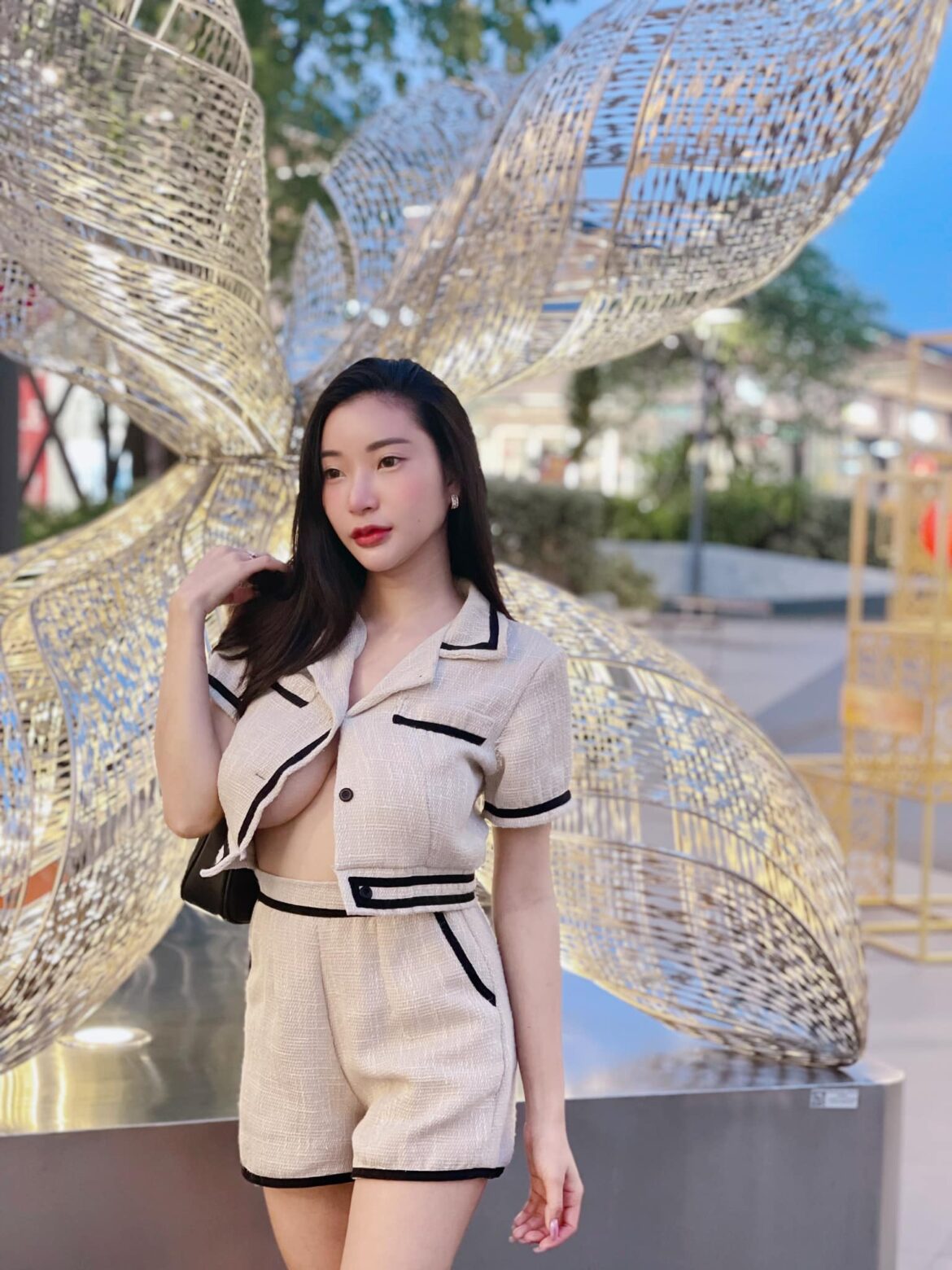 เอ็นจอย หมวยลี่ เปิดวาร์ป ตัวท็อป พริตตี้ งานดี Onlyfans 18+