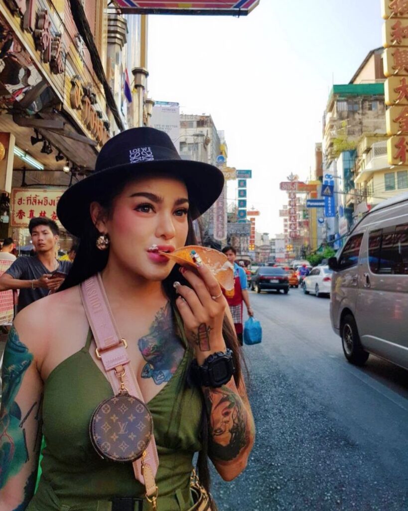 พิมรี่พาย Pimrypie แจกวาร์ป แม่ค้า เน็ตไอดอล มาแรงบน TikTok IG